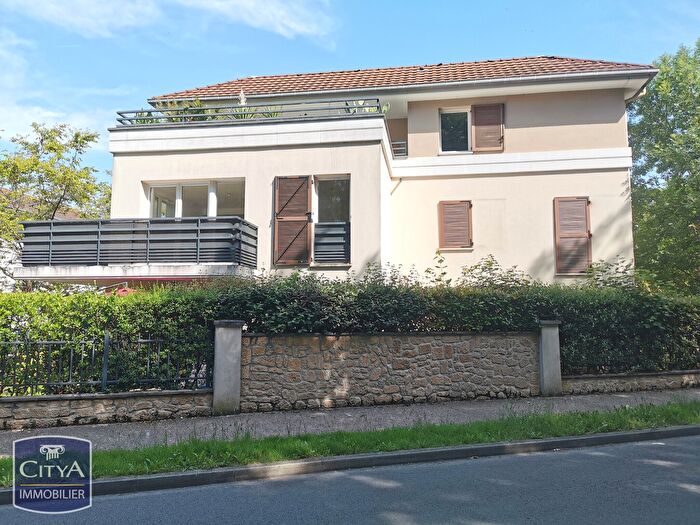 Saint-Pierre-du-Perray - Appartement 3 pièces à vendre