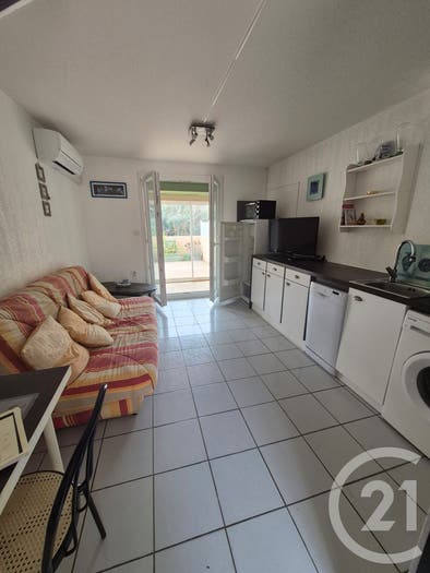 Sainte-Marie-la-Mer : Maison 3 pièces à vendre