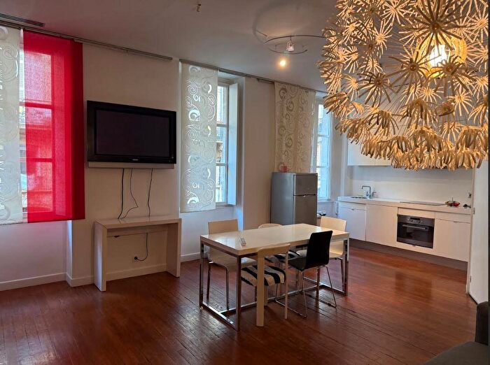 Appartement à louer - Bordeaux, Saint-Christoly - 3 pièces - 2 chambres