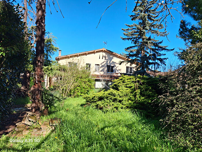 LIsle-Jourdain - Maison 6 pièces à vendre