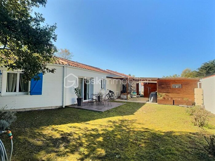 Maison à vendre - Saint-Jean-de-Monts, Route des Sables, Beaulieu, Forêt Domaniale Pays de Monts - 6 pièces - 4 chambres