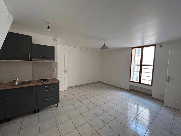 Appartement 1 pièce à Jonquieres Centre, Martigues, à louer