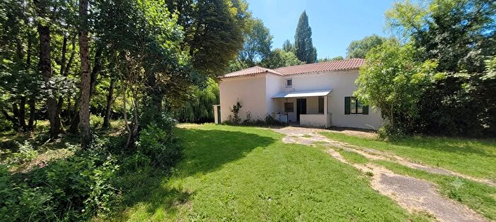 Maison 5 pièces à vendre à Lacour