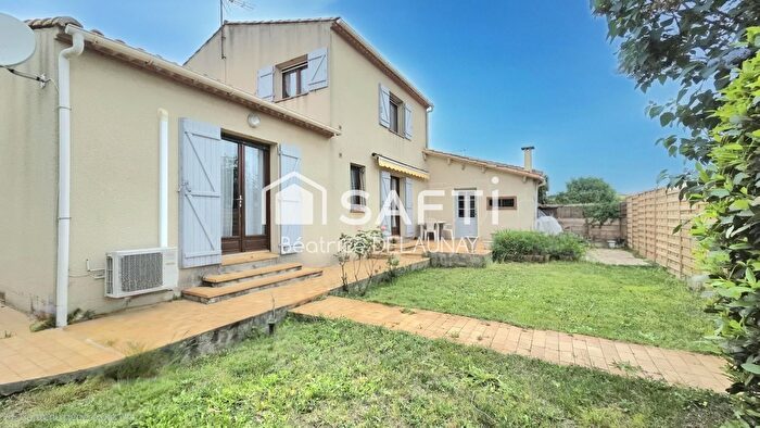 Maison à vendre - Saint-Laurent-dAigouze - 5 pièces - 4 chambres