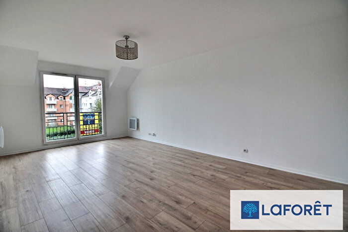 Appartement à vendre - Grigny, Centre-ville, Blanc Manteaux - 4 pièces - 3 chambres