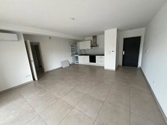 Appartement à louer - Les Accates, Marseille ème - 3 pièces - 2 chambres