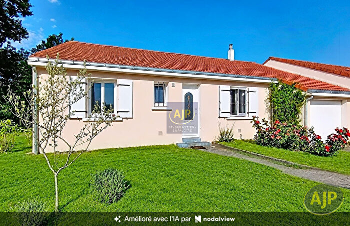 Maison 4 pièces à vendre à Saint-Sébastien-sur-Loire, Est