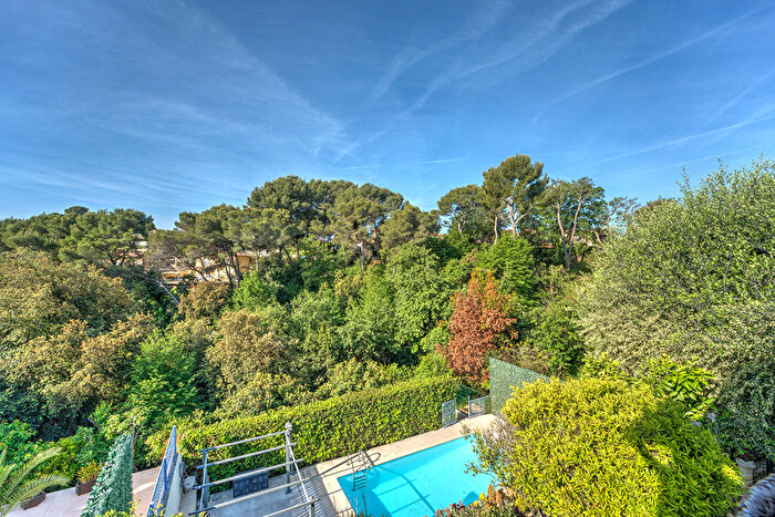 Cagnes-sur-Mer, Le Vallon des Vaux, La Campanette, Montaleigne : Maison 5 pièces à vendre