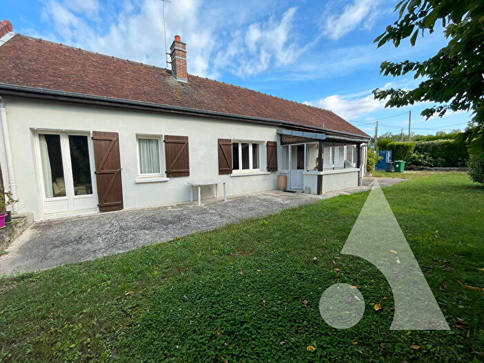 Maison à vendre - Saint-Lyé - 4 pièces - 2 chambres