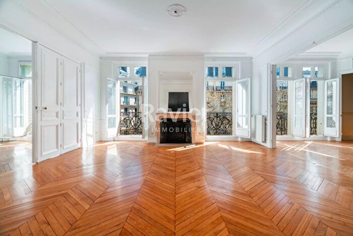 Appartement à vendre - Paris e , Courcelles, Wagram - 7 pièces - 4 chambres