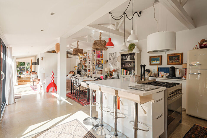 Maison à vendre - Orvault, Petit-Chantilly, Bignon, Morlière - 6 pièces - 4 chambres