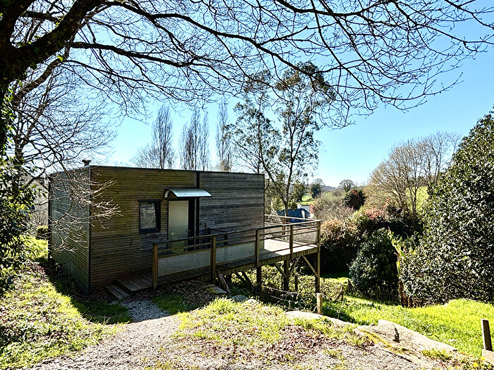 Maison à vendre - Monterblanc - 7 pièces - 5 chambres