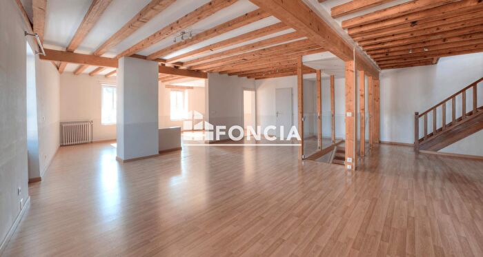 Divonne-les-Bains : Maison 5 pièces à vendre