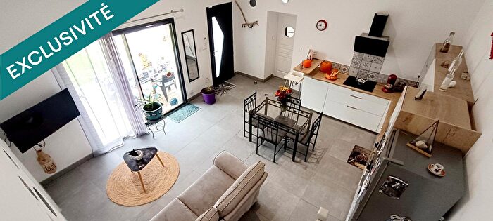 Maison à vendre - Asnières-la-Giraud - 4 pièces - 3 chambres