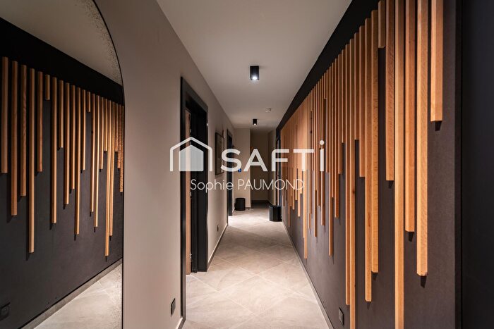 Saint-Chaffrey : Appartement 5 pièces à vendre