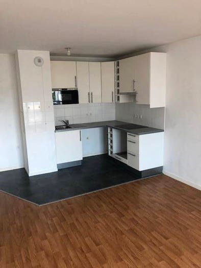 Val Notre Dame-La Tour Billy, Argenteuil : Appartement 3 pièces à louer
