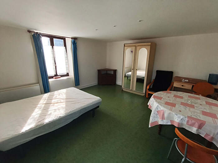 Bessé-sur-Braye - Appartement 1 pièce à louer