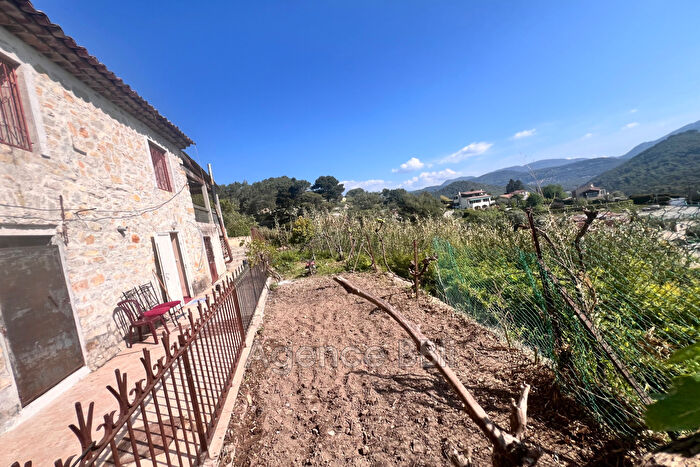 Maison 4 pièces à vendre - Cantaron