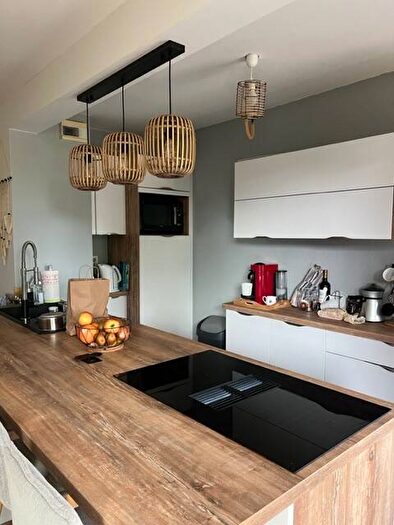 Appartement à louer - Merignac - 3 pièces - 2 chambres