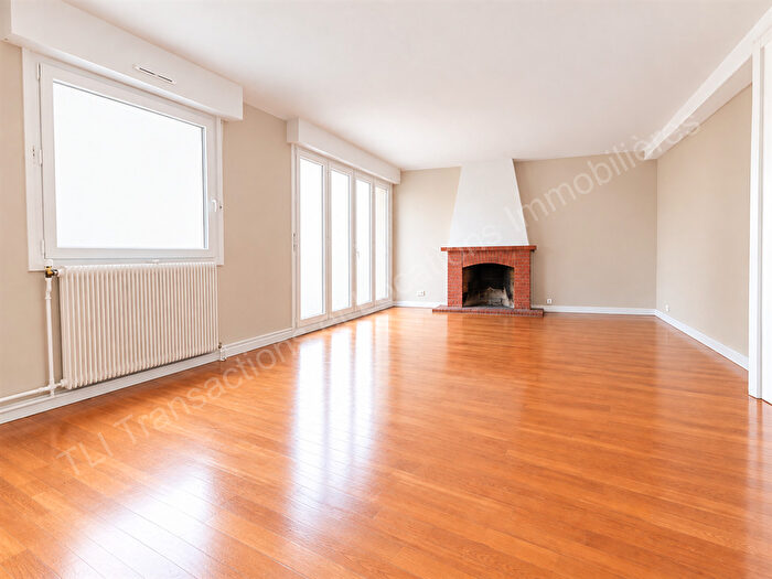 Appartement 5 pièces à Dunkerque, Centre-ville, à vendre