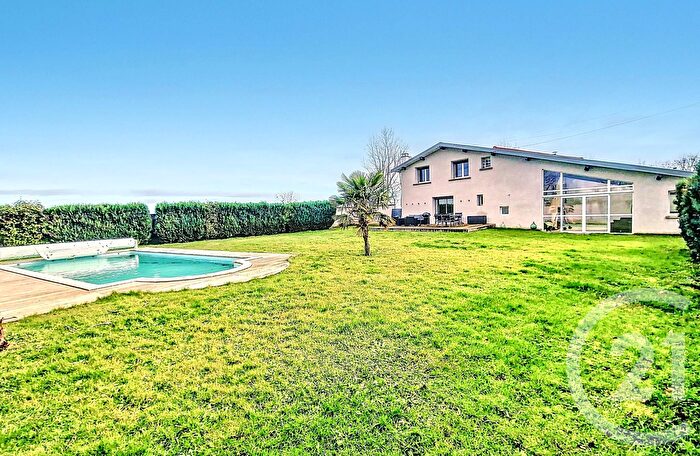 Maison à vendre - Luzinay - 5 pièces - 3 chambres