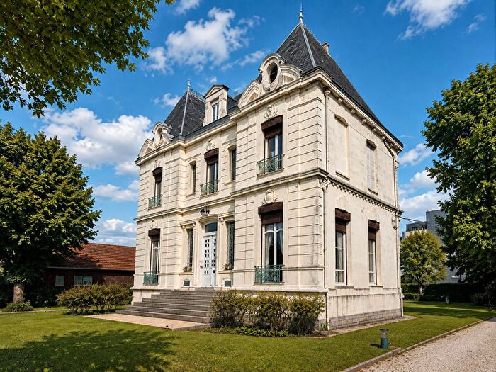 Calais, Petit Pays - Maison 12 pièces à vendre