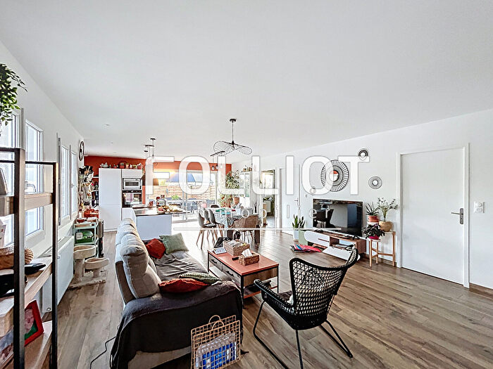 Maison à vendre - Cricqueville-en-Auge - 8 pièces - 7 chambres