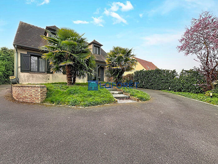 Maison à vendre - Saintry-sur-Seine - 7 pièces - 5 chambres