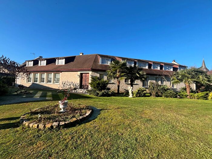 Maison à vendre - Chamouille - 8 pièces - 7 chambres