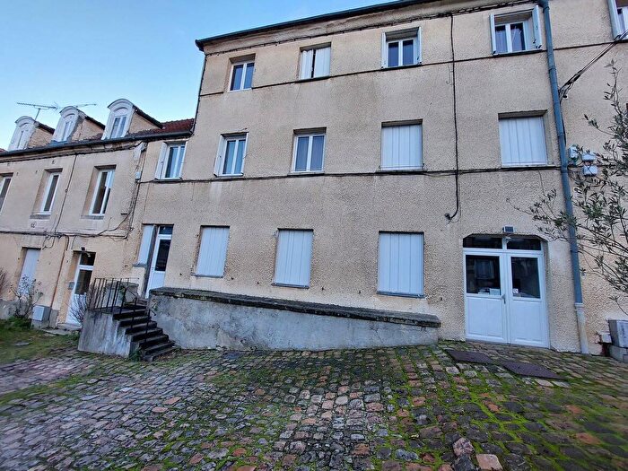 Appartement à louer - Les Lycées-La Forêt-Le Château, Chantilly - 3 pièces