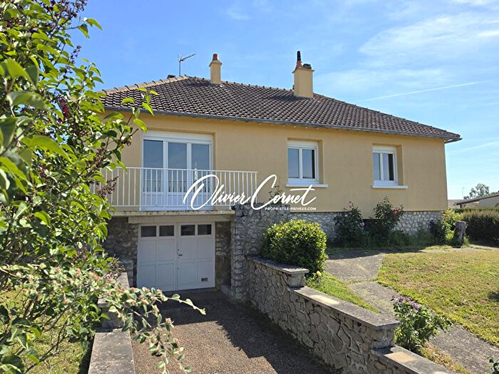 Maison 5 pièces à La Rouge, à vendre