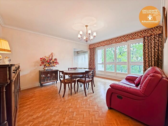 Appartement à vendre - Évry, Village - 5 pièces - 3 chambres