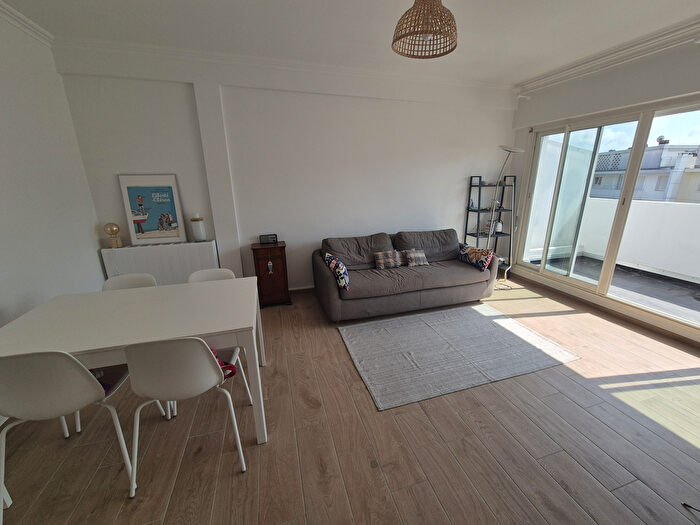 Appartement à vendre - Royan, Pontaillac - 3 pièces - 2 chambres