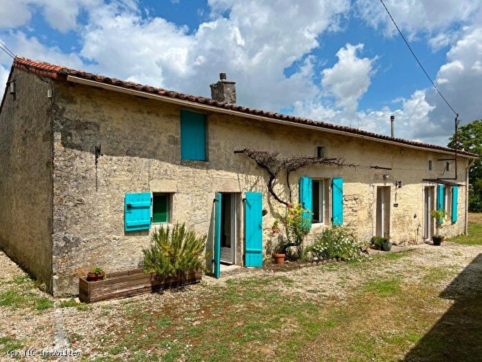 Villefagnan : Maison 4 pièces à vendre