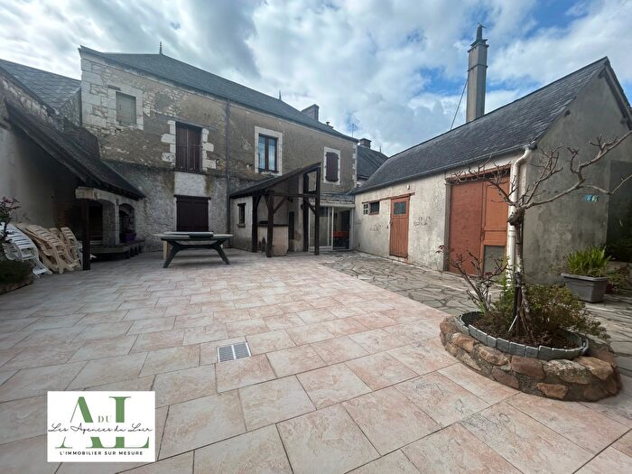 Maison à vendre - Luché-Pringé - 9 pièces - 3 chambres