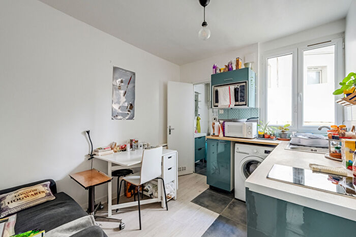 Appartement 2 pièces à Paris 18ème, Montmartre, Sacré Coeur, Abbesses, à vendre