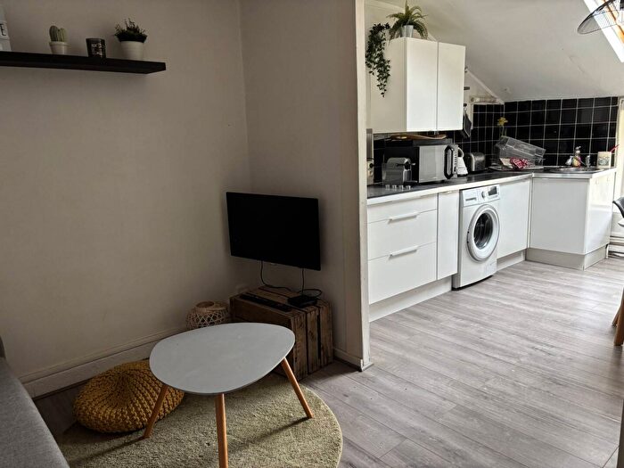 Ferrandière Maisons-Neuves, Villeurbanne - Appartement 2 pièces à louer
