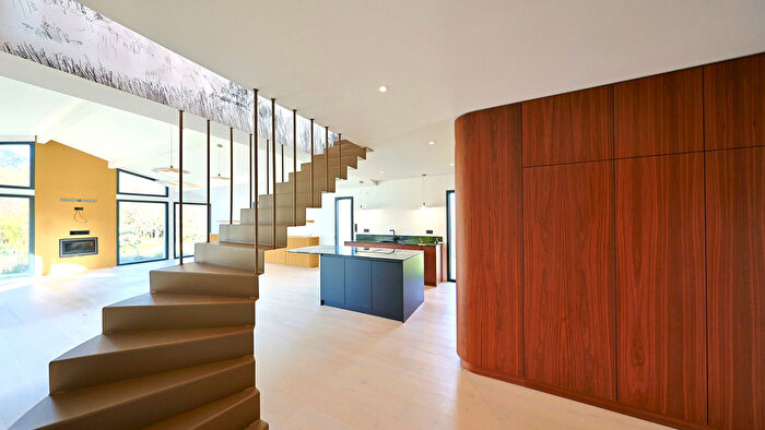 Maison à vendre - Bassussarry - 4 pièces - 3 chambres