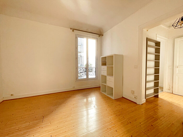 Appartement 1 pièce à Paris 18ème, Grandes Carrières, Clichy, à vendre