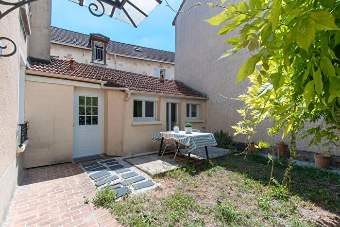 Appartement 2 pièces à Brétigny-sur-Orge, Centre-ville, à vendre