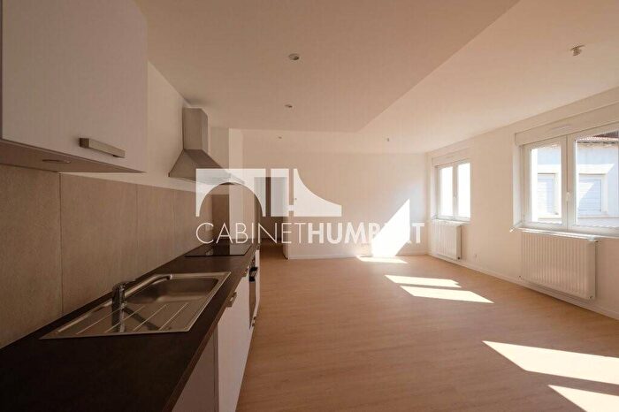 Appartement à louer - Hyper Centre-Vieille Ville, Saint-Étienne - 3 pièces - 2 chambres