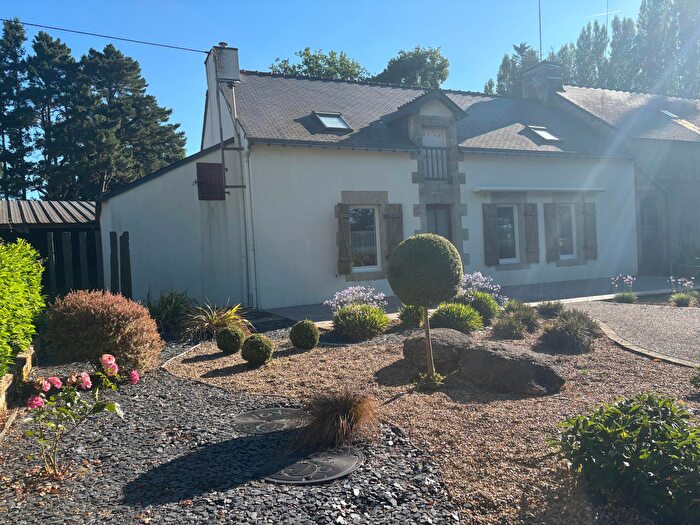 Maison 7 pièces à vendre à Pleucadeuc