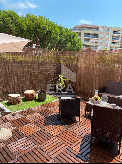 Appartement à vendre - Saint-Laurent-du-Var, Jacquons, Plateaux Fleuris - 1 pièce