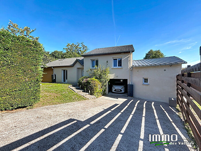 Maison 9 pièces à vendre - Saint-Nabord