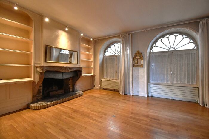 Maison à vendre - Saint-Agrève - 10 pièces - 1 chambre