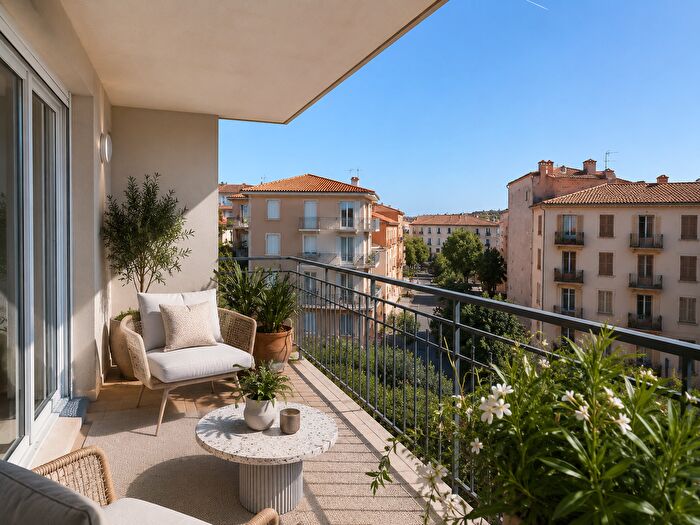 Nice : Maison 2 pièces à vendre