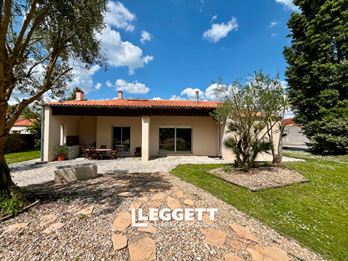 Maison à vendre - Courçon - 7 pièces - 4 chambres