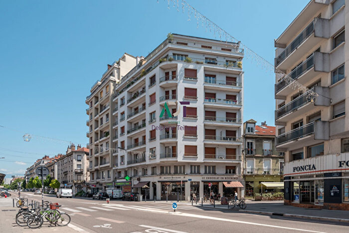 Grenoble, Centre-ville - Appartement 3 pièces à vendre