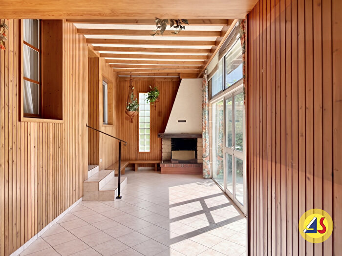 Rezé, Hôtel de Ville - Maison 8 pièces à vendre