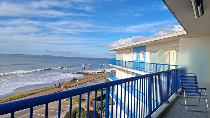 Appartement à vendre - Saint-Michel-Chef-Chef - 1 pièce